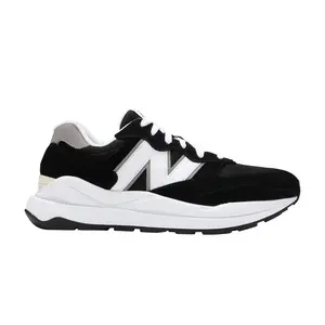 NEW BALANCE 57/40 Sneakers - Black