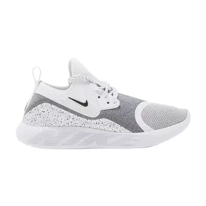 Nike Lunarcharge Essential Sneakers