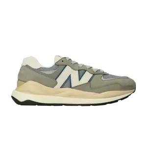 NEW BALANCE 57/40 Sneakers - Grey