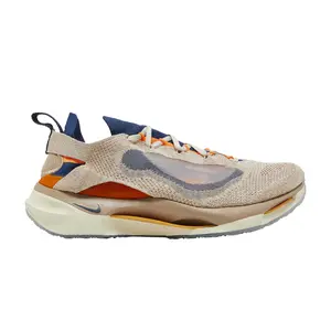Nike Spark Flyknit Sneakers - Brown