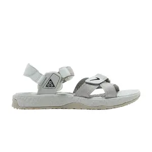 Nike Air Deschutz Sandals