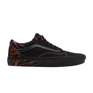 VANS Discovery Inc X Comfycush Old Skool 'project Cat' Sneakers - Black