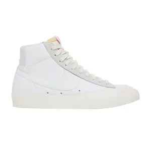 Nike Blazer Mid '77 Vintage Sneakers - White