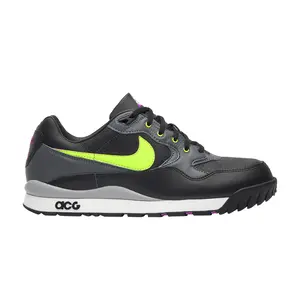 Nike Wildwood Sneakers - Black