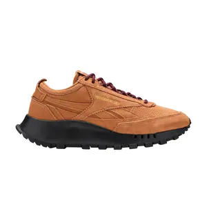 REEBOK X Sneakersnstuff Classic Leather Legacy Sneakers