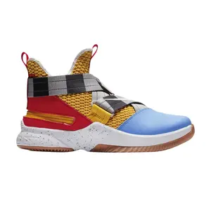 Nike Lebron Soldier Flyease 'arthur' Sneakers - Gold