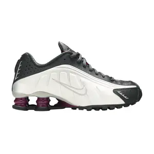 Nike Shox R4 - Silver