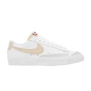 Nike Wmns Blazer Low '77 Sneakers - White