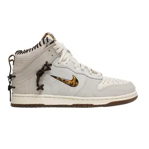 Nike Bodega X Dunk High Sneakers - Cream