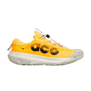 Nike Mountain Fly 2 Low - Orange