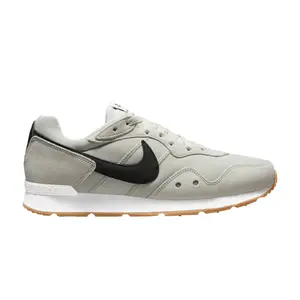 Nike Venture Runner Wide