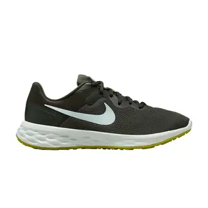 Nike Revolution Next Nature Sneakers