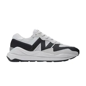 NEW BALANCE 57/40 Sneakers - Black
