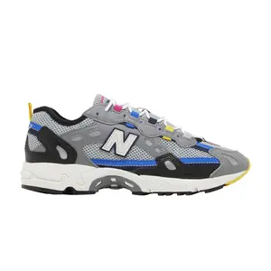NEW BALANCE 827 Sneakers - Grey