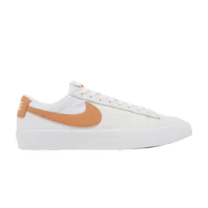 Nike Zoom Blazer Low Pro Gt Sb Sneakers - White