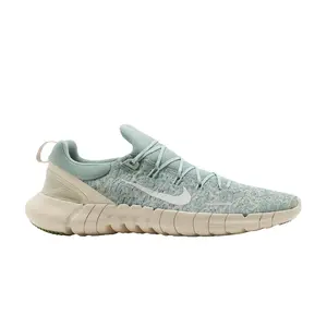 Nike Free Run 5.0 Sneakers - Green