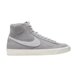 Nike Blazer Mid '77 Suede Sneakers