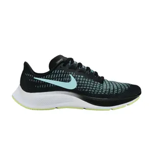 Nike Air Zoom Pegasus 37 Sneakers