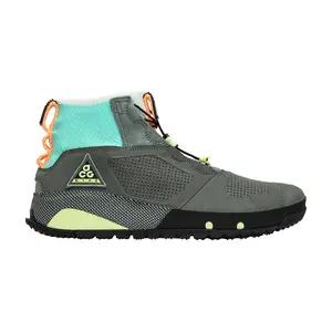 Nike Ruckel Ridge