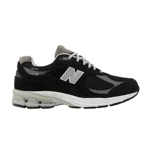 NEW BALANCE 2002r Gore-tex Sneakers - Black