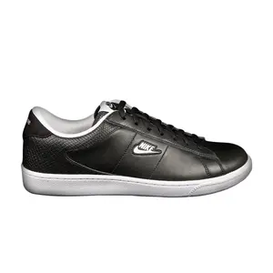 Nike Supreme Tennis Classic Sneakers - Black