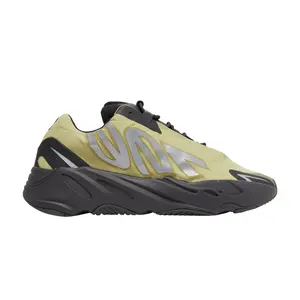 Adidas Adidas Yeezy Boost 700 MNVN Sneakers Green