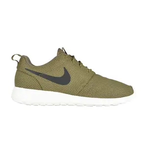 Nike Roshe Run Sneakers - Tan