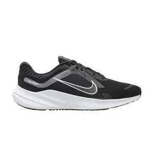Nike Quest 5 Sneakers - Black