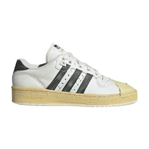 Adidas Rivalry Low 'superstar' Sneaker - White