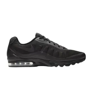 Nike Air Max Invigor Sneakers - Black