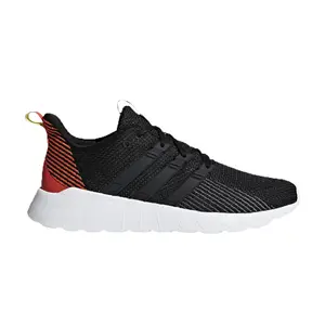 Adidas Questar Flow Sneakers