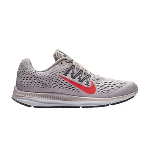 Nike Zoom Winflo Athletic Sneakers - Pink