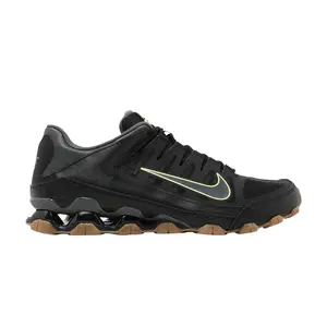 Nike Reax 8 Tr Gum Sneakers - Black