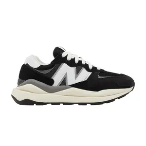 NEW BALANCE 57/40 Sneakers - Black