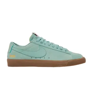 Nike Supreme X Sb Blazer Low Gt Qs 'cannon' Sneakers - Green