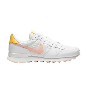 Nike Internationalist Sneakers