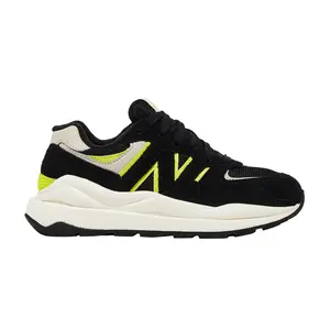 NEW BALANCE 57/40 Sneakers - Black