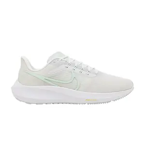Nike Air Zoom Pegasus 39 Sneakers - White