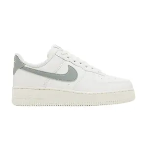 Nike Air Force 1 '07 Next Nature Sneakers - Cream