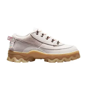 Nike Lahar Low SE Sneakers Pink
