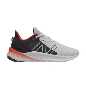 NEW BALANCE Fresh Foam Roav V2 Sneakers - White