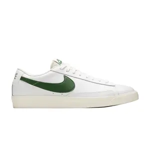 Nike Blazer Low Sneakers