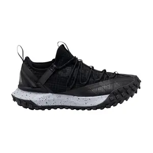 Nike Mountain Fly Low Sneakers - Black