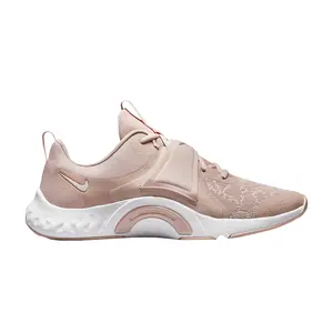 Nike Renew In-season Tr 12 Premium Oxford Sneakers - Pink