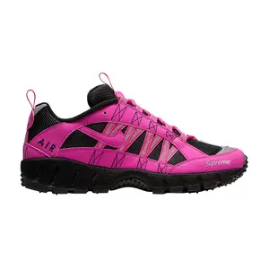Nike Supreme X Humara 17 Sneakers - Pink