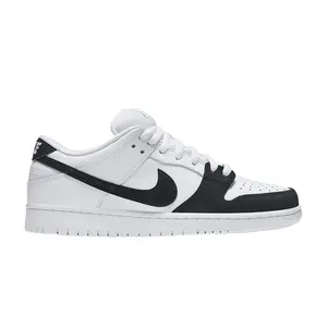 Nike Dunk Low Sneakers