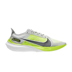 Nike Zoom Gravity Sneakers