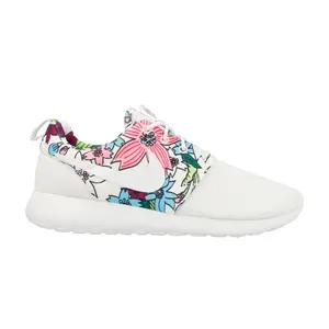 Nike Roshe One Print Sneakers