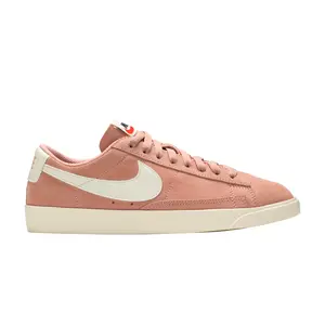Nike Wmns Blazer Low Sd Sneakers