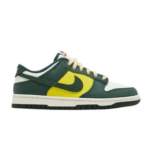 Nike Dunk Low Sneakers